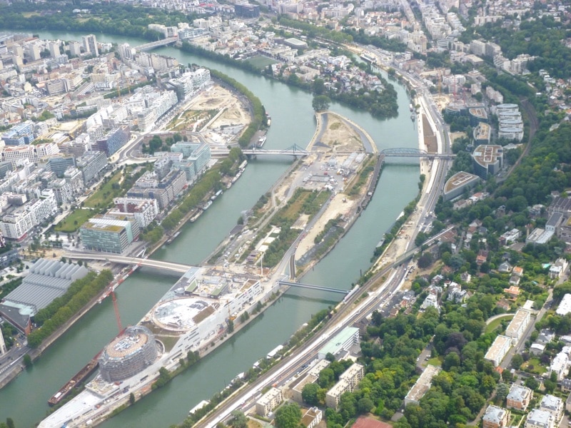 Survol de Paris en hélicoptère avec Hélipass pour une expérience unique ...