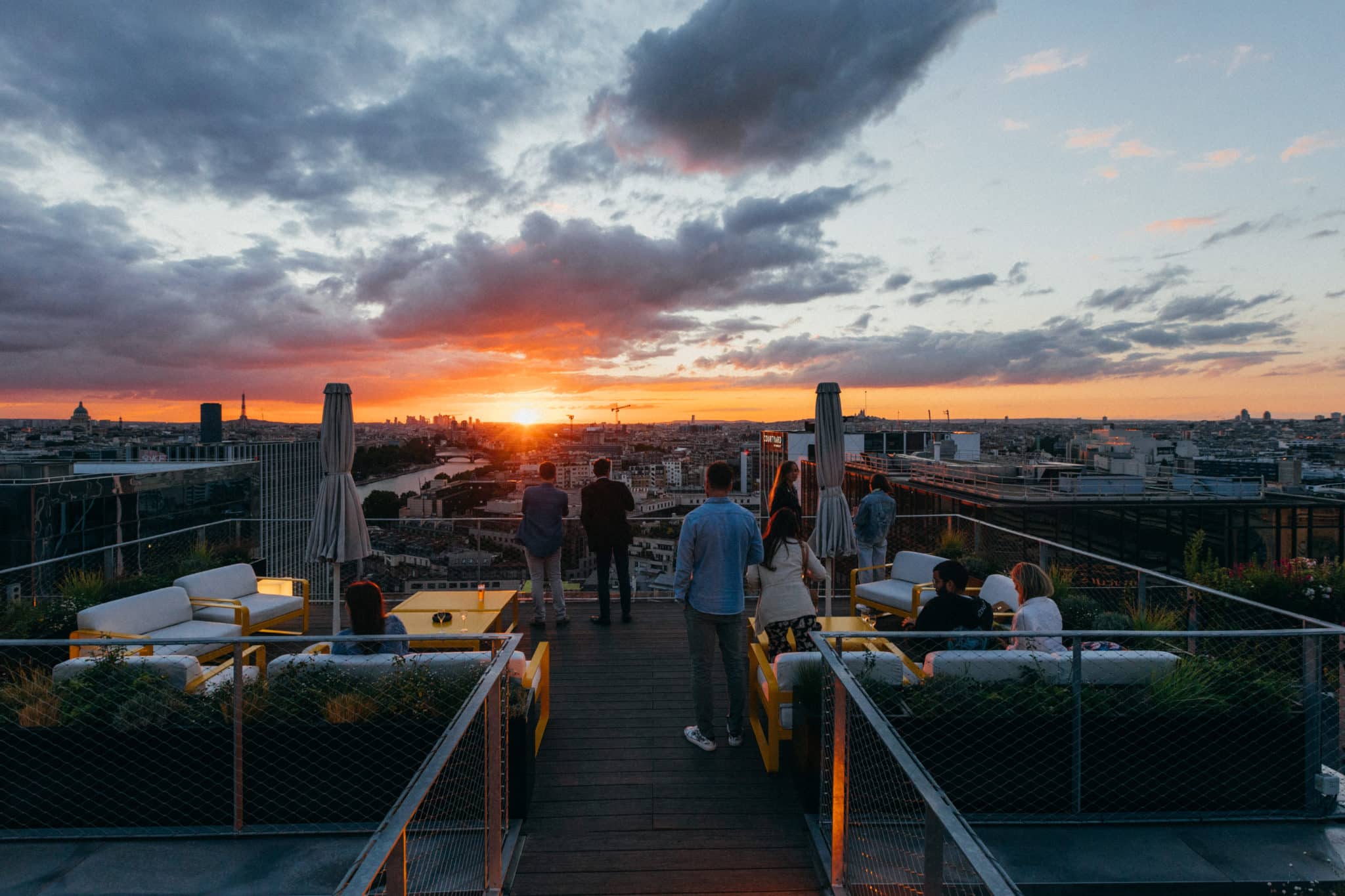 LAHO, le rooftop incontournable de cet été à Paris ! • Mon Paris Joli